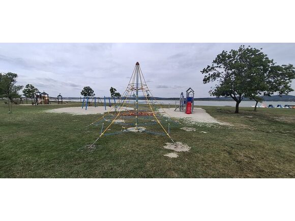 Rope pyramid PY640K (f.h. 1 m, with 6 tension locks) | PLAYGROUNDS ...